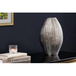 Riess Ambiente Handgefertigte Deko-Vase ELEGANCE 35cm silber Metall Hammerschlag Design Riess-Ambiente Modern & Design