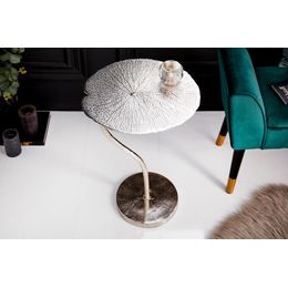 Riess Ambiente Handgearbeiteter Beistelltisch ABSTRACT LEAF 40cm silber Riess-Ambiente S&auml;ulentisch Modern & Design
