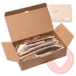 FOURLEGS &reg; Kauspa&szlig; f&uuml;r Hunde aus 100% Hirschgeweih HALBIERT