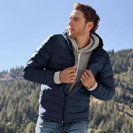 LANDS' END Ultraleichte verstaubare Daunen-Kapuzenjacke WANDERWEIGHT f&uuml;r Herren, Herren, size: regular, Blau, Polyester/Nylon, by Lands' End