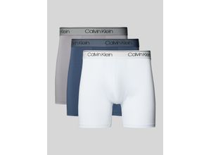 8720639724031 - Trunks mit Label-Detail