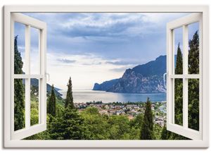 4062144599778 - Wandbild ARTLAND Gardasee durchs weiße Fenster Bilder Gr B H 130 cm x 90 cm Leinwandbild Seebilder Querformat 1 St grün Kunstdrucke als Alubild Leinwandbild Wandaufkleber oder Poster in versch Größen