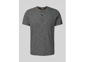 4064478973279 - T-Shirt mit Henley-Kragen