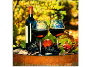 4058661623096 - Glasbild ARTLAND Gläser Rotwein auf altem Fass Bilder Gr B H 20 cm x 20 cm Getränke 1 St grün Glasbilder Bilder in verschiedenen Größen