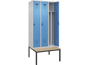 4068192157458 - Schwarz-Weiß-Spind Evolo PLUS Sitzbank schmal 3 Abteile Trennwand verkürzt lichtgrau   lichtblau B 900 mm Sicherheits-Drehriegel mit untergebauter Sitzbank Buche kaiserkraft