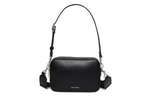 8721187254506 - Mini Bag CALVIN KLEIN WEBBING DOUBLE STRAP CAMERA BAG Damen Gr B H T 18cm x 12cm x 5cm schwarz old silber Lederimitat unifarben Taschen Schultertasche Henkeltasche Umhängetasche