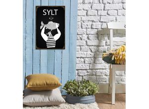 4067437338881 - Metallbild QUEENCE Sylter Fisch Bilder Gr B H 30 cm x 45 cm Metallbild Hochformat 1 St weiß Metallbilder Stahlschilder