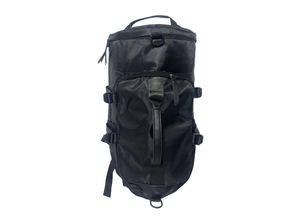 4255701931658 - 2-in-1 Sporttasche und Rucksack Flexibel kompakt und praktisch 4255701931658 - 2-in-1 Sporttasche und Rucksack Flexibel kompakt und praktisch