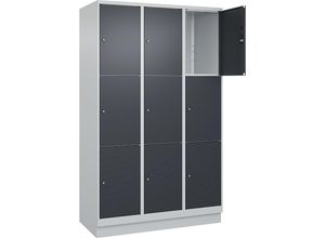 4066681684737 - 3er-Schließfachschrank Classic PLUS 3 Abteile lichtgrau   grau B 1200 mm 9 Fächer mit Bodensockel C+P