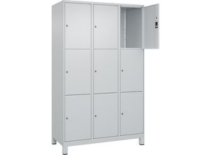 4066681681590 - 3er-Schließfachschrank Classic PLUS 3 Abteile lichtgrau B 1200 mm 9 Fächer mit Füßen C+P