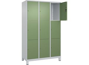 4066681681569 - 3er-Schließfachschrank Classic PLUS 3 Abteile lichtgrau   resedagrün B 1200 mm 9 Fächer mit Füßen C+P