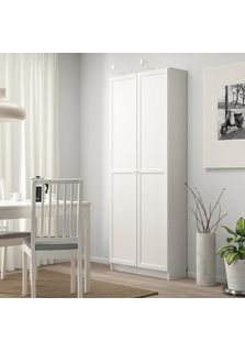 IKEA BILLY Bücherregal mit Türen