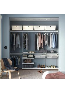 IKEA BOAXEL Schrankkombination